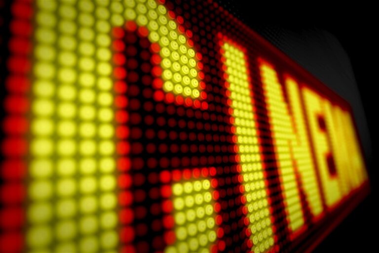 3 Things You Should Know About DOT Signage | GWP